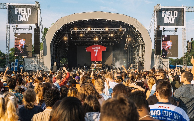 Field Day Festival: Triumphant homecoming for Loyle Carner as Erykah ...