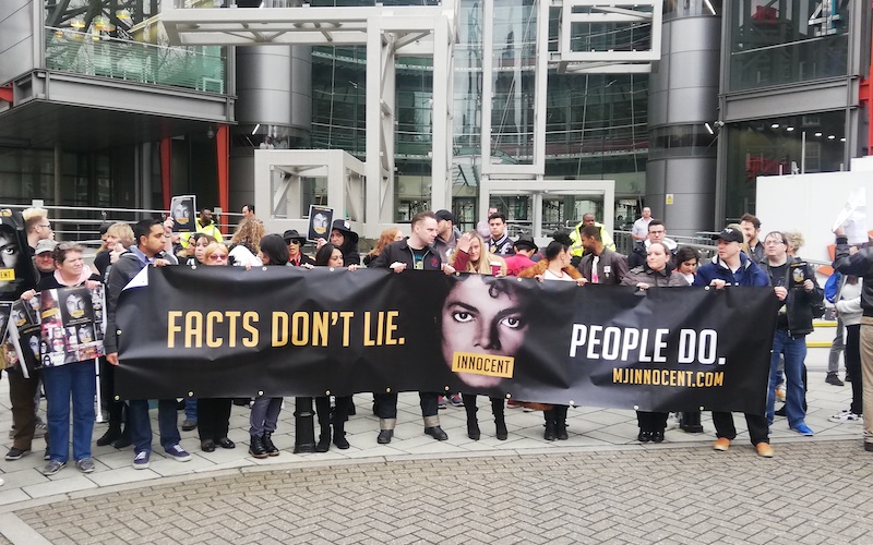 Michael Jackson fans protest against Leaving Neverland documentary ...