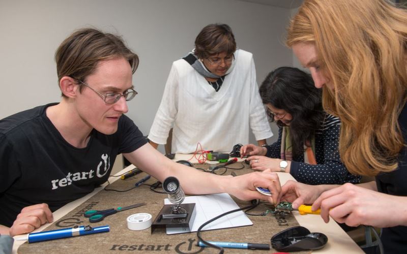 ‘Restart’ workshops encourage Croydon residents to get switched on ...