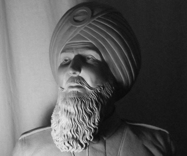Carshalton MP calls for monument to recognise ‘sacrifices and bravery ...