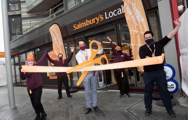 New Sainsbury's Local opens outside Twickenham Station New Sainsbury's Local opens outside Twickenham Station