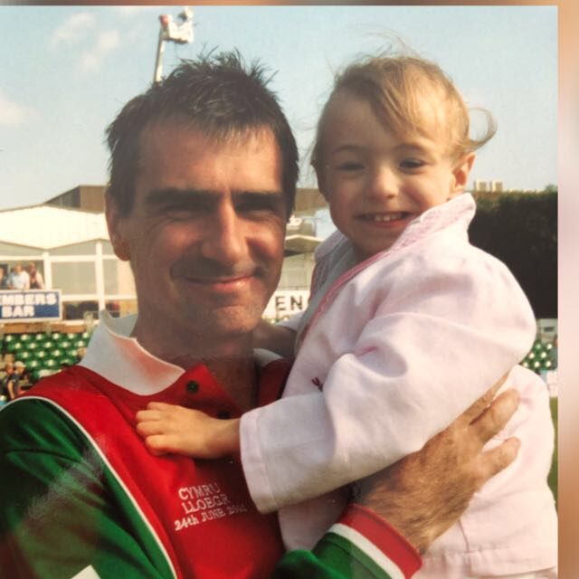 Former cricket star Steve James lifts lid on devastating family loss ...