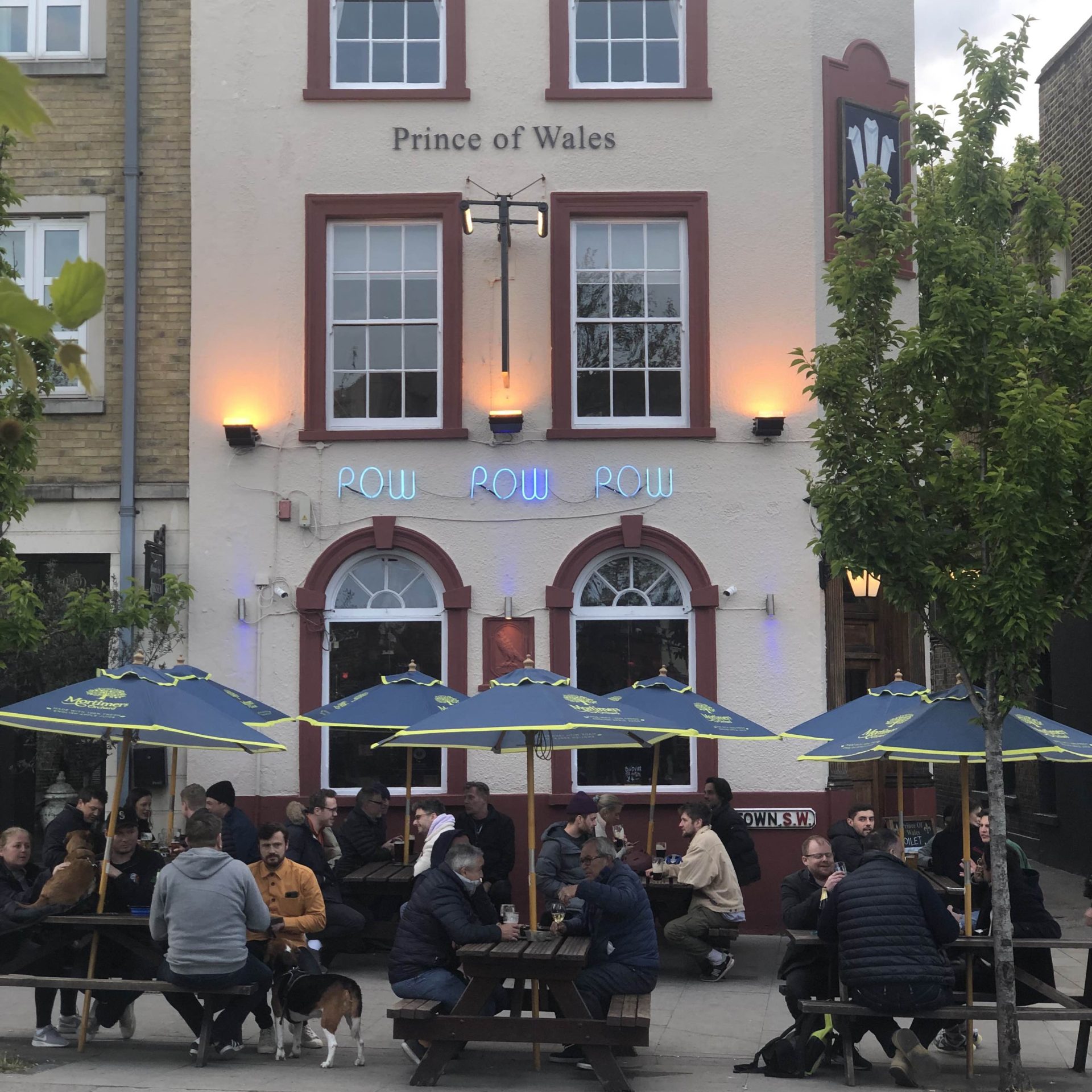 Clapham pub where the King pulled pints prepares for coronation