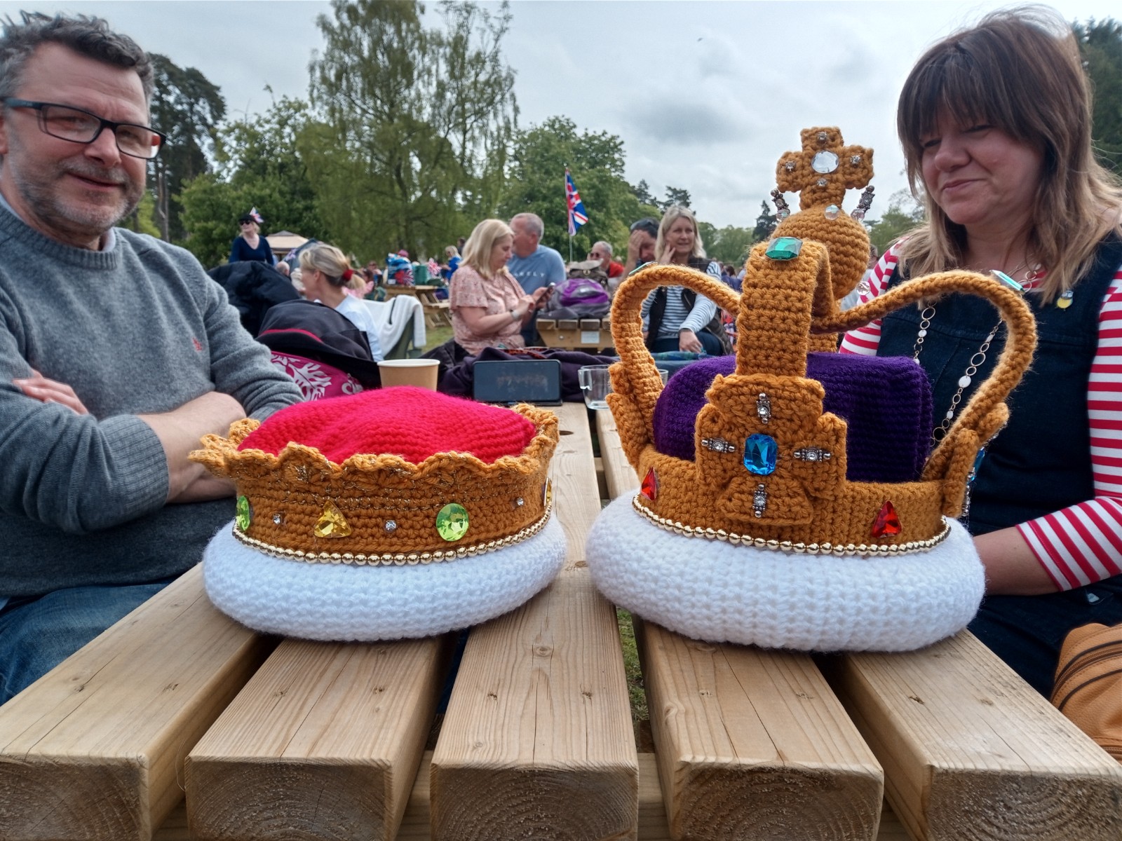 Revellers leave Sandringham Coronation screening early after technical ...