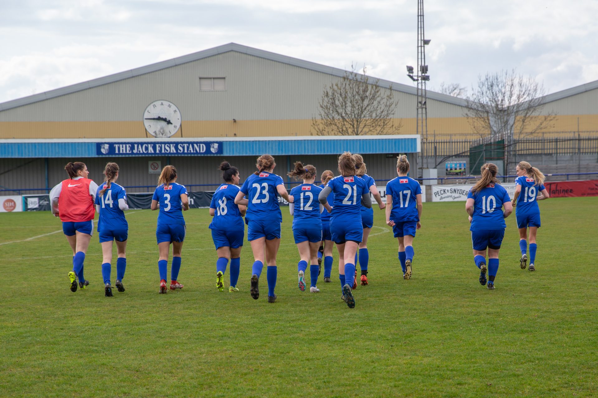 Camden Town Women FC hoping close-knit bond fires them up pyramid ...