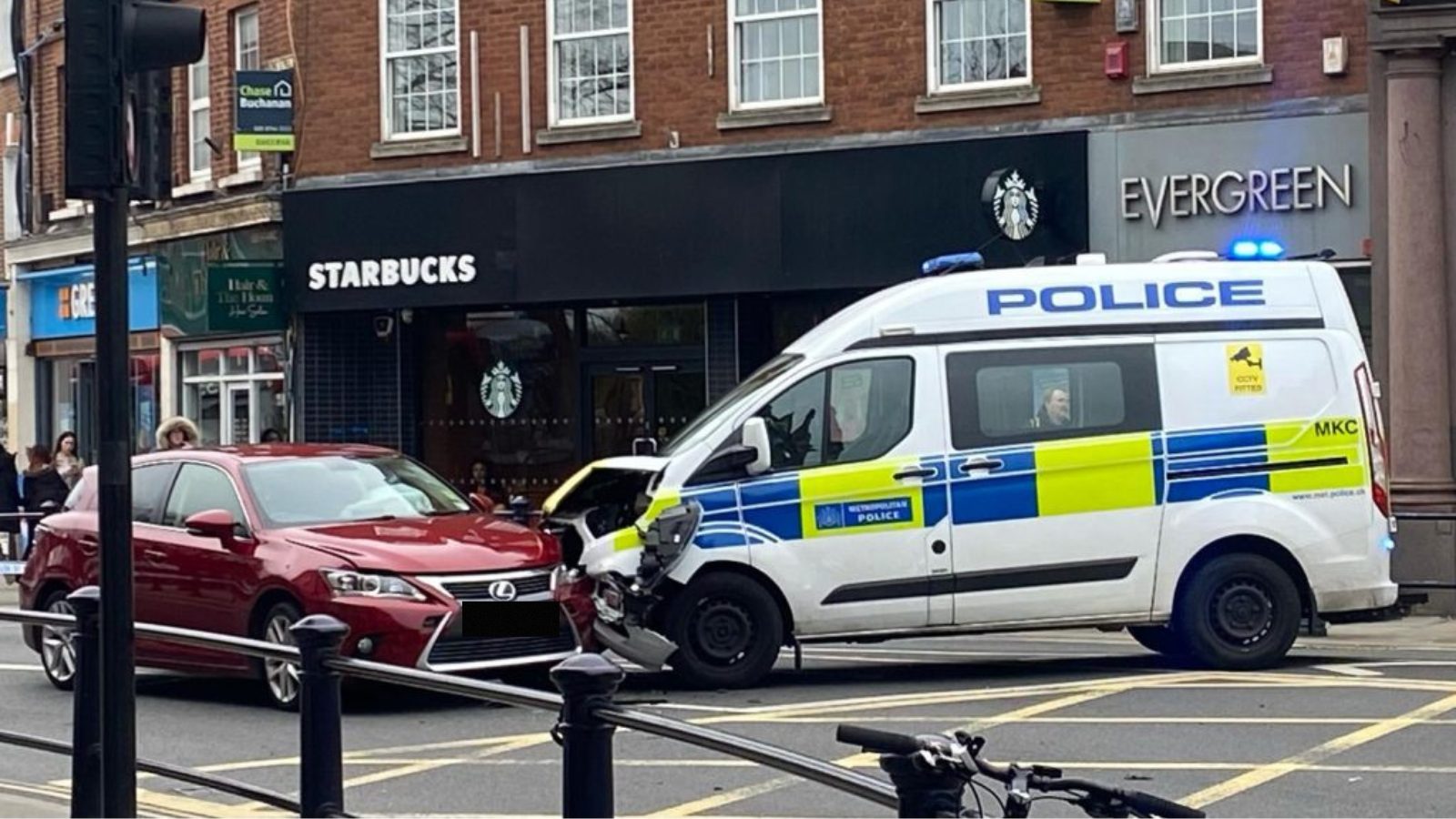 Police van crashes into car on Twickenham High Street