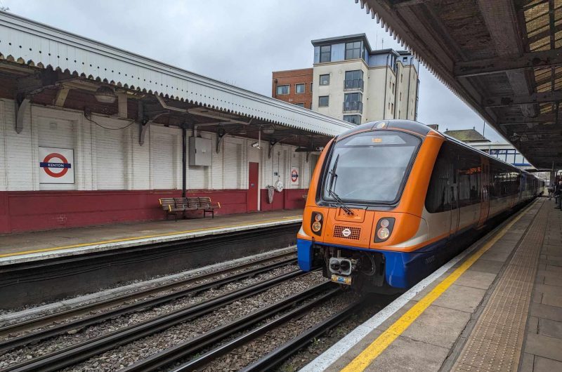 TfL journeys nearly half a billion a year below pre-pandemic levels