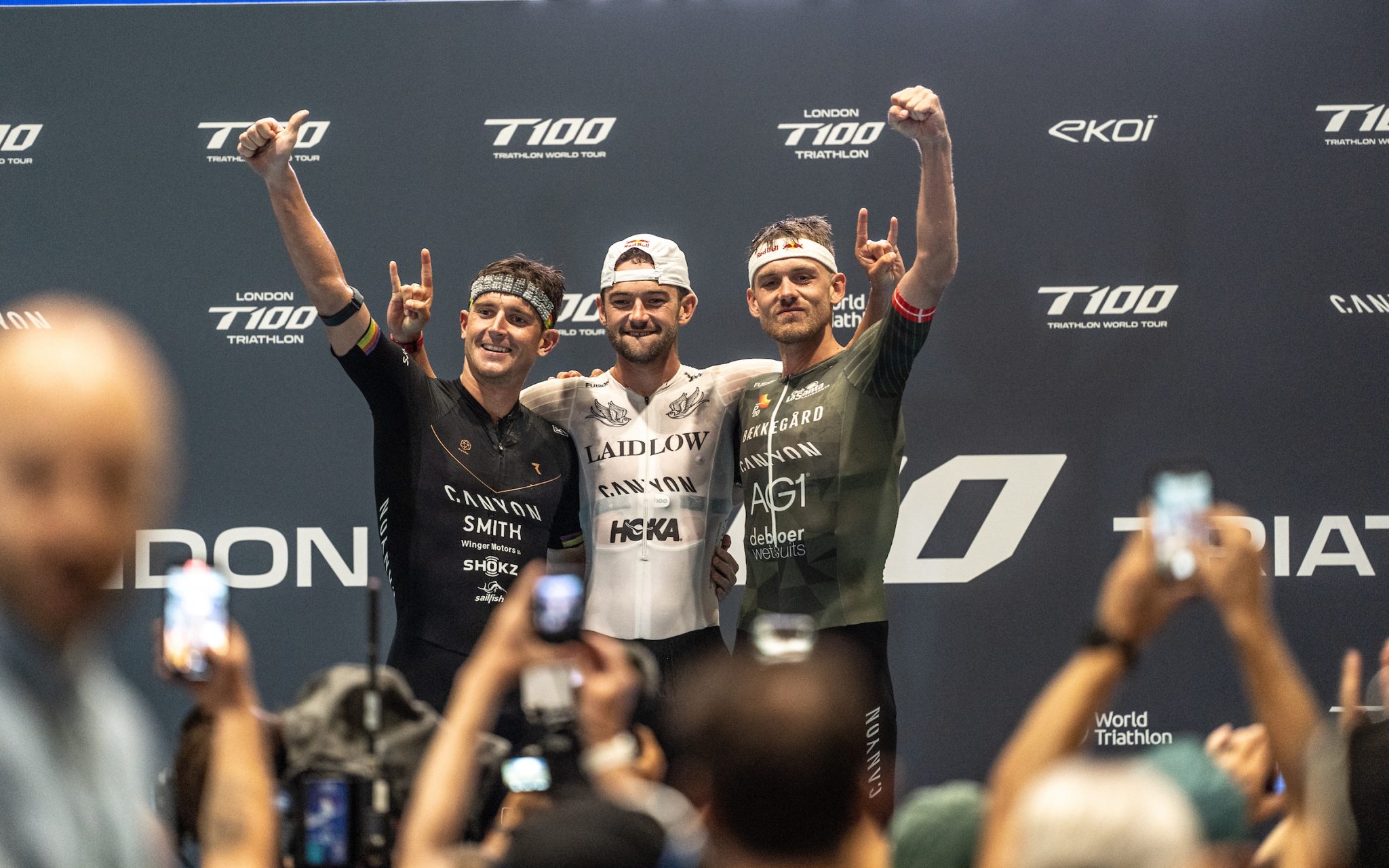 Sam Laidlow dominates at the T100 Triathlon World Series and crosses ...