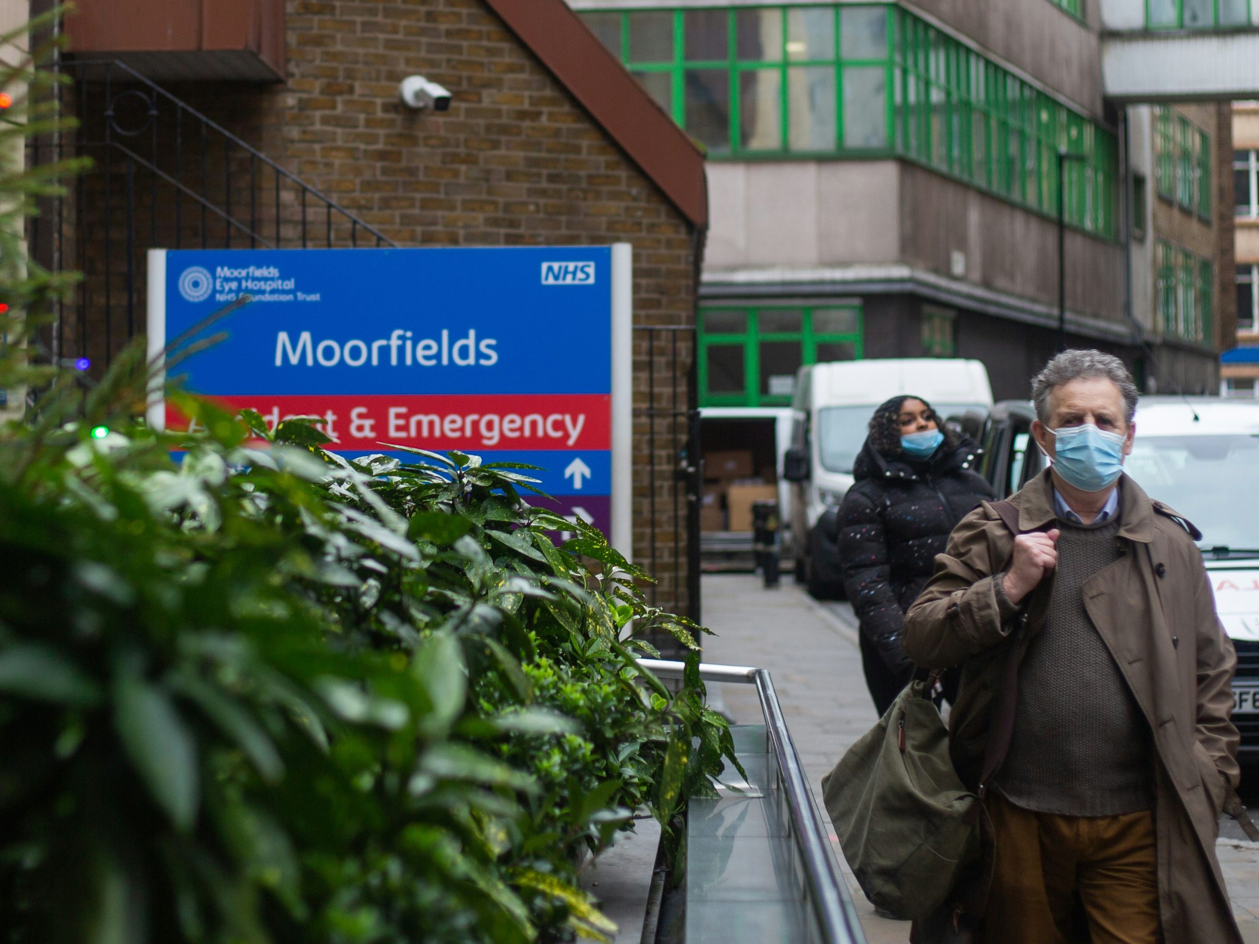 Moorfields' delays worse than pre-pandemic despite improvements