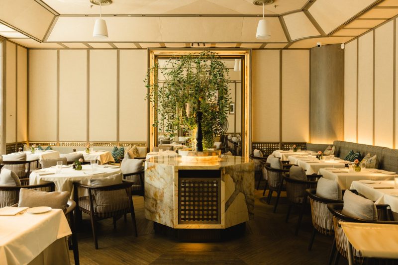 Paper Moon London offers up elegance and exquisite Italian food