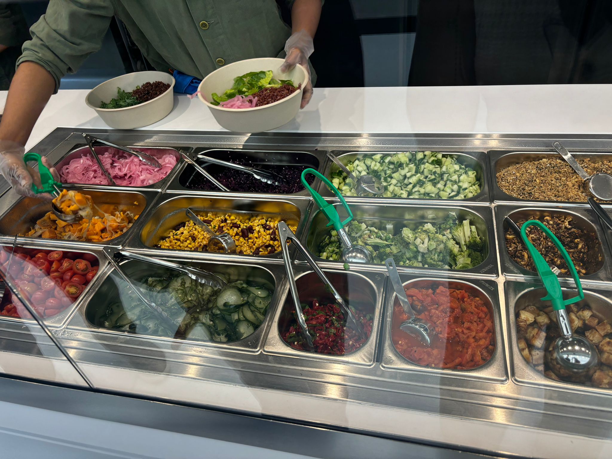 I tried Salad Project and was amazed by the portion sizes